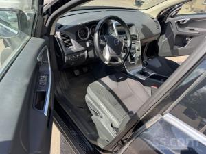 Melns Volvo XC60 2011 Rīga, ar dzinēja tilpumu 2.00 L un nobraukumu 207 tūkst. km par 7950 €, foto 13 vietnē AUTOMOTO.COM.LV