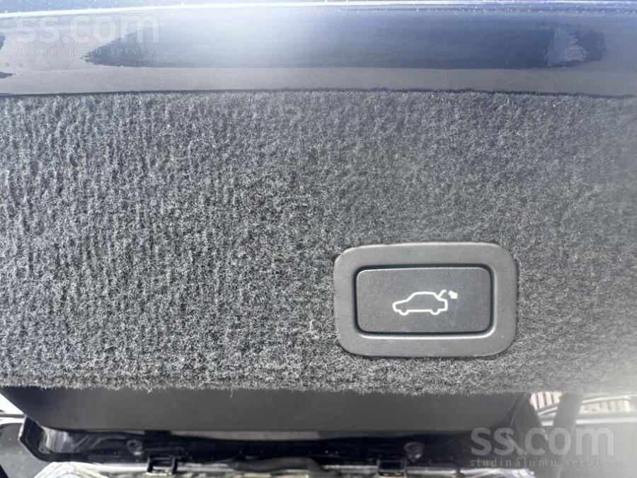 Melns Volvo XC60 2011 Rīga, ar dzinēja tilpumu 2.00 L un nobraukumu 207 tūkst. km par 7950 €, foto 14 vietnē AUTOMOTO.COM.LV