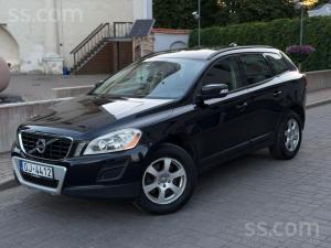 Melns Volvo XC60 2011 Jelgava, ar dzinēja tilpumu 2.00 L un nobraukumu 384 tūkst. km par 5500 €, foto 4 vietnē AUTOMOTO.COM.LV