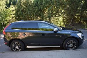 Melns Volvo XC60 2011 Viļņa, ar dzinēja tilpumu 2.40 L un nobraukumu 279 tūkst. km par 12000 €, foto 9 vietnē AUTOMOTO.COM.LV