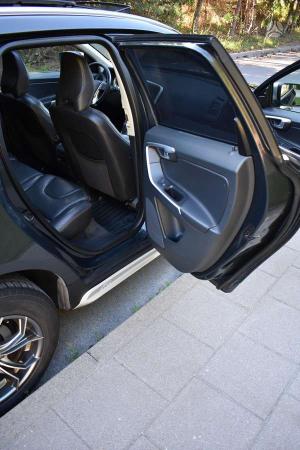Melns Volvo XC60 2011 Viļņa, ar dzinēja tilpumu 2.40 L un nobraukumu 279 tūkst. km par 12000 €, foto 30 vietnē AUTOMOTO.COM.LV