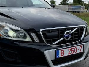Melns Volvo XC60 2011 Rēzekne, ar dzinēja tilpumu 2.40 L un nobraukumu 267 tūkst. km par 7990 €, foto 8 vietnē AUTOMOTO.COM.LV