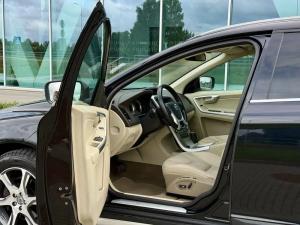 Melns Volvo XC60 2011 Rēzekne, ar dzinēja tilpumu 2.40 L un nobraukumu 267 tūkst. km par 7990 €, foto 12 vietnē AUTOMOTO.COM.LV