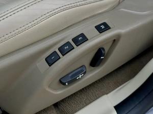 Melns Volvo XC60 2011 Rēzekne, ar dzinēja tilpumu 2.40 L un nobraukumu 267 tūkst. km par 7990 €, foto 23 vietnē AUTOMOTO.COM.LV