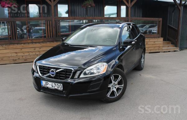 Melns Volvo XC60 2011 Rīga, ar dzinēja tilpumu 3.00 L un nobraukumu 0 tūkst. km par 6350 €, foto 1 vietnē AUTOMOTO.COM.LV