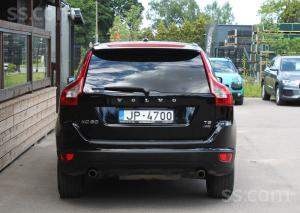 Melns Volvo XC60 2011 Rīga, ar dzinēja tilpumu 3.00 L un nobraukumu 0 tūkst. km par 6290 €, foto 7 vietnē AUTOMOTO.COM.LV