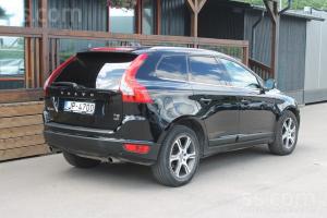 Melns Volvo XC60 2011 Rīga, ar dzinēja tilpumu 3.00 L un nobraukumu 0 tūkst. km par 6290 €, foto 8 vietnē AUTOMOTO.COM.LV
