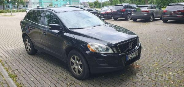 Melns Volvo XC60 2011 Rīga, ar dzinēja tilpumu 2.40 L un nobraukumu 249 tūkst. km par 8500 €, foto 2 vietnē AUTOMOTO.COM.LV