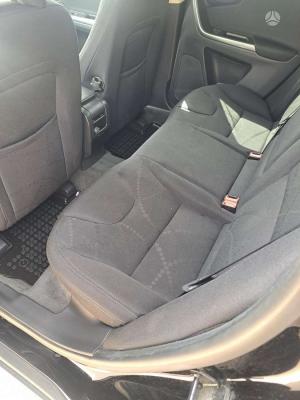 Black Volvo XC60 2011 in Klaipeda, with an engine capacity of 2.00 L and mileage of 276 thousand km for 8250 €, photo 6 on AUTOMOTO.COM.LV