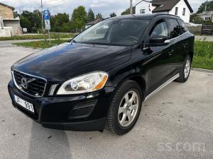 Melns Volvo XC60 2011 Jelgava, ar dzinēja tilpumu 2.00 L un nobraukumu 339 tūkst. km par 4600 €, foto 3 vietnē AUTOMOTO.COM.LV