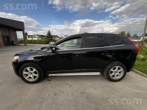 Melns Volvo XC60 2011 Jelgava, ar dzinēja tilpumu 2.00 L un nobraukumu 339 tūkst. km par 4600 €, foto 4 vietnē AUTOMOTO.COM.LV