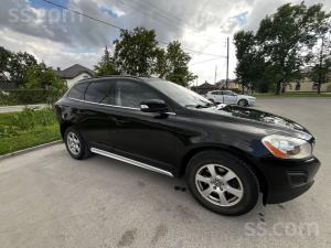 Melns Volvo XC60 2011 Jelgava, ar dzinēja tilpumu 2.00 L un nobraukumu 339 tūkst. km par 4600 €, foto 9 vietnē AUTOMOTO.COM.LV