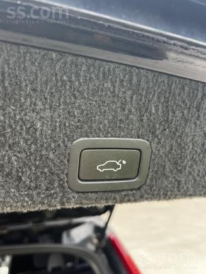 Melns Volvo XC60 2011 Jelgava, ar dzinēja tilpumu 2.00 L un nobraukumu 339 tūkst. km par 4600 €, foto 17 vietnē AUTOMOTO.COM.LV
