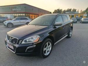 Black Volvo XC60 2011 in Ukmerge, with an engine capacity of 2.00 L and mileage of 281 thousand km for 6100 €, photo  on AUTOMOTO.COM.LV