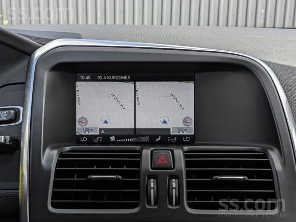 Melns Volvo XC60 2011 Tukums, ar dzinēja tilpumu 2.00 L un nobraukumu 314 tūkst. km par 7490 €, foto 10 vietnē AUTOMOTO.COM.LV