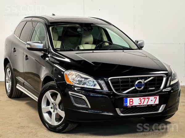 Black Volvo XC60 2011 in Jurmala, with an engine capacity of 2.40 L and mileage of 308 thousand km for 10450 €, photo 3 on AUTOMOTO.COM.LV