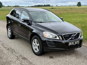 Melns Volvo XC60 2011 Šauļi, ar dzinēja tilpumu 1.98 L un nobraukumu 305 tūkst. km par 8000 €, foto 3 vietnē AUTOMOTO.COM.LV