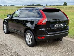 Melns Volvo XC60 2011 Šauļi, ar dzinēja tilpumu 1.98 L un nobraukumu 305 tūkst. km par 8000 €, foto 5 vietnē AUTOMOTO.COM.LV