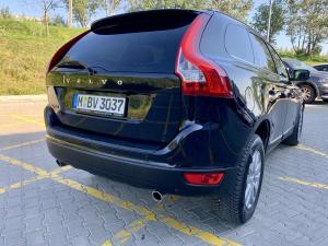 Melns Volvo XC60 2011 Viļņa, ar dzinēja tilpumu 2.40 L un nobraukumu 260 tūkst. km par 8500 €, foto 6 vietnē AUTOMOTO.COM.LV