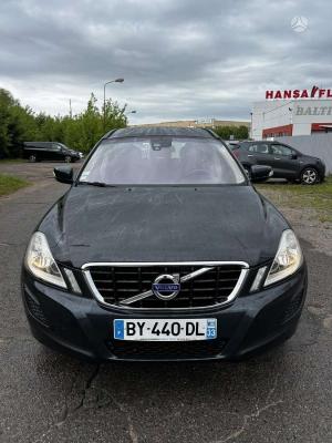 Melns Volvo XC60 2011 Panevēža, ar dzinēja tilpumu 2.40 L un nobraukumu 245 tūkst. km par 6900 €, foto 4 vietnē AUTOMOTO.COM.LV