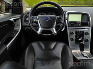 Black Volvo XC60 2011 in Riga, with an engine capacity of 2.40 L and mileage of 385 thousand km for 8950 €, photo 26 on AUTOMOTO.COM.LV