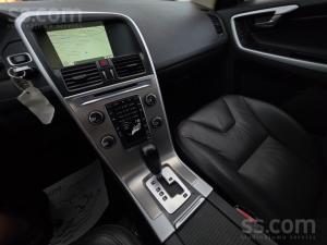 Black Volvo XC60 2011 in Riga, with an engine capacity of 2.40 L and mileage of 385 thousand km for 8950 €, photo 27 on AUTOMOTO.COM.LV