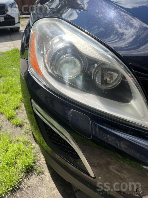 Melns Volvo XC60 2011 Rīga, ar dzinēja tilpumu 2.40 L un nobraukumu 329 tūkst. km par 11500 €, foto 8 vietnē AUTOMOTO.COM.LV