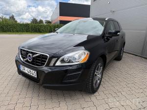 Melns Volvo XC60 2011 Rīga, ar dzinēja tilpumu 2.40 L un nobraukumu 251 tūkst. km par 7600 €, foto  vietnē AUTOMOTO.COM.LV
