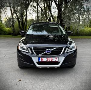 Black Volvo XC60 2011 in Jurmala, with an engine capacity of 2.40 L and mileage of 261 thousand km for 9995 €, photo 14 on AUTOMOTO.COM.LV