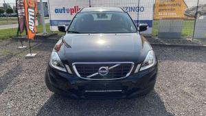 Black Volvo XC60 2011 in Marijampole, with an engine capacity of 2.40 L and mileage of 284 thousand km for 8990 €, photo 6 on AUTOMOTO.COM.LV