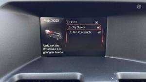Black Volvo XC60 2011 in Marijampole, with an engine capacity of 2.40 L and mileage of 284 thousand km for 8990 €, photo 20 on AUTOMOTO.COM.LV