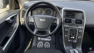 Black Volvo XC60 2011 in Marijampole, with an engine capacity of 2.40 L and mileage of 284 thousand km for 8990 €, photo 29 on AUTOMOTO.COM.LV