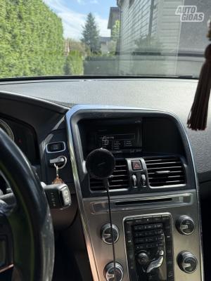 Melns Volvo XC60 2011 Kauņa, ar dzinēja tilpumu 2.40 L un nobraukumu 328 tūkst. km par 7300 €, foto 16 vietnē AUTOMOTO.COM.LV