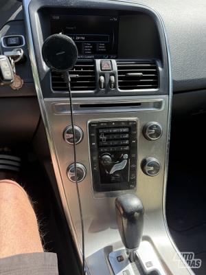Melns Volvo XC60 2011 Kauņa, ar dzinēja tilpumu 2.40 L un nobraukumu 328 tūkst. km par 7300 €, foto 17 vietnē AUTOMOTO.COM.LV