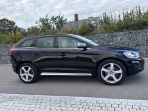 Melns Volvo XC60 2011 Rēzekne, ar dzinēja tilpumu 2.00 L un nobraukumu 278 tūkst. km par 10300 €, foto 10 vietnē AUTOMOTO.COM.LV