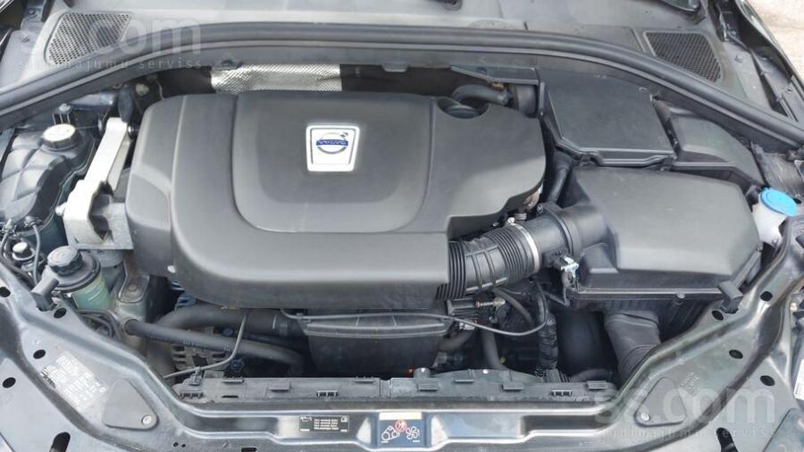 Melns Volvo XC60 2011 Daugavpils, ar dzinēja tilpumu 2.40 L un nobraukumu 0 tūkst. km par 8650 €, foto 29 vietnē AUTOMOTO.COM.LV