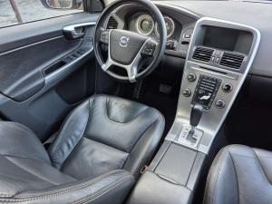 Black Volvo XC60 2011 in Raseiniai, with an engine capacity of 2.40 L and mileage of 245 thousand km for 7999 €, photo 24 on AUTOMOTO.COM.LV