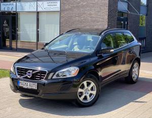 Black Volvo XC60 2011 in Marijampole, with an engine capacity of 2.40 L and mileage of 279 thousand km for 9950 €, photo  on AUTOMOTO.COM.LV