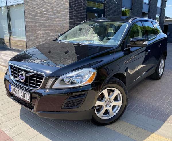 Black Volvo XC60 2011 in Marijampole, with an engine capacity of 2.40 L and mileage of 279 thousand km for 9950 €, photo 8 on AUTOMOTO.COM.LV