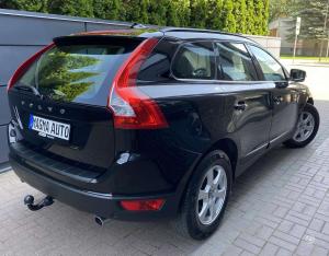 Black Volvo XC60 2011 in Marijampole, with an engine capacity of 2.40 L and mileage of 279 thousand km for 9950 €, photo 14 on AUTOMOTO.COM.LV