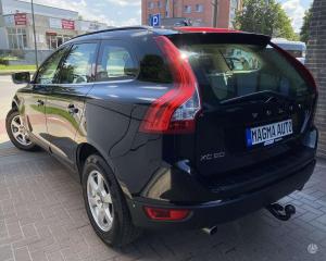 Black Volvo XC60 2011 in Marijampole, with an engine capacity of 2.40 L and mileage of 279 thousand km for 9950 €, photo 15 on AUTOMOTO.COM.LV