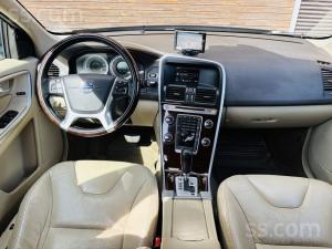 Melns Volvo XC60 2011 Rīga, ar dzinēja tilpumu 2.00 L un nobraukumu 371 tūkst. km par 7999 €, foto 9 vietnē AUTOMOTO.COM.LV