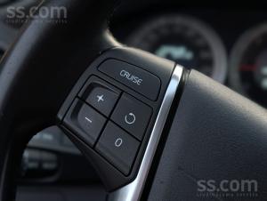 Black Volvo XC60 2011 in Jurmala, with an engine capacity of 2.40 L and mileage of 0 thousand km for 6450 €, photo 31 on AUTOMOTO.COM.LV