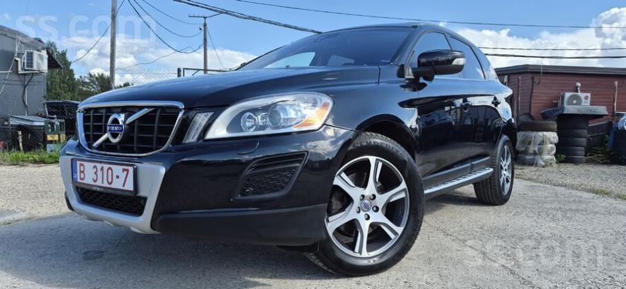 Melns Volvo XC60 2011 Rīga, ar dzinēja tilpumu 2.40 L un nobraukumu 0 tūkst. km par 10500 €, foto 1 vietnē AUTOMOTO.COM.LV