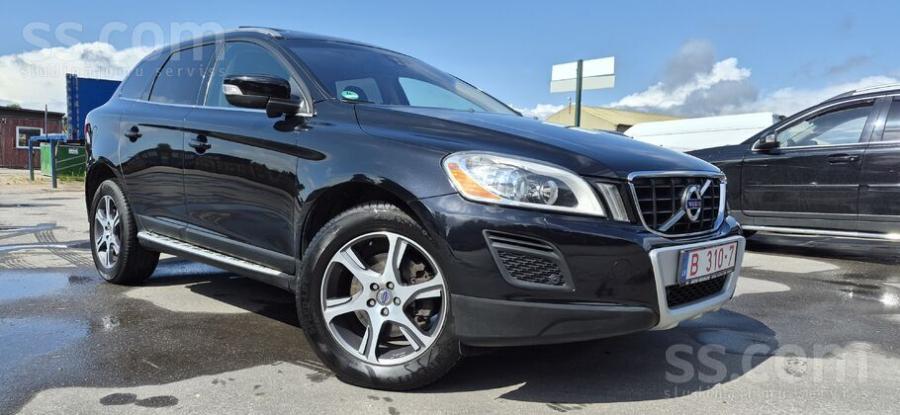 Melns Volvo XC60 2011 Rīga, ar dzinēja tilpumu 2.40 L un nobraukumu 0 tūkst. km par 10500 €, foto 5 vietnē AUTOMOTO.COM.LV