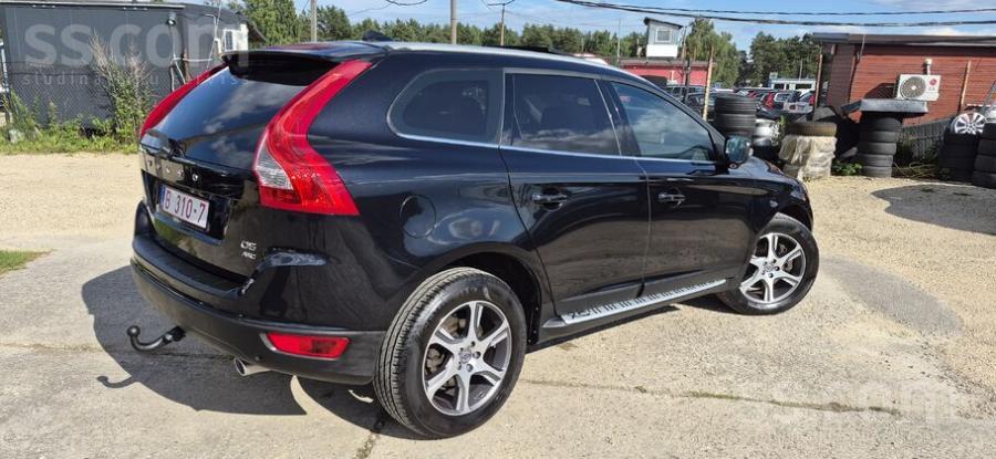 Melns Volvo XC60 2011 Rīga, ar dzinēja tilpumu 2.40 L un nobraukumu 0 tūkst. km par 10500 €, foto 9 vietnē AUTOMOTO.COM.LV