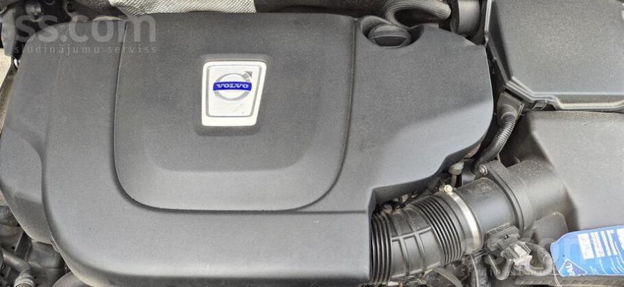 Melns Volvo XC60 2011 Rīga, ar dzinēja tilpumu 2.40 L un nobraukumu 0 tūkst. km par 10500 €, foto 15 vietnē AUTOMOTO.COM.LV