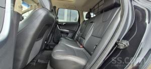 Melns Volvo XC60 2011 Rīga, ar dzinēja tilpumu 2.40 L un nobraukumu 0 tūkst. km par 10500 €, foto 19 vietnē AUTOMOTO.COM.LV