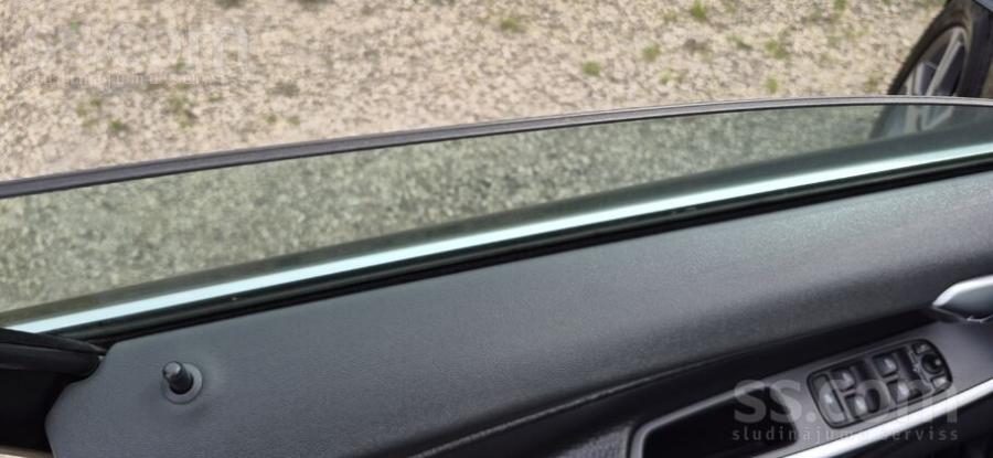 Melns Volvo XC60 2011 Rīga, ar dzinēja tilpumu 2.40 L un nobraukumu 0 tūkst. km par 10500 €, foto 32 vietnē AUTOMOTO.COM.LV