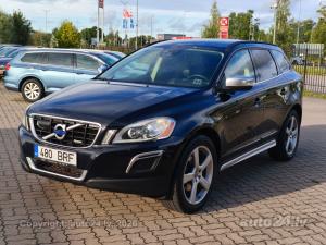 Black Volvo XC60 2011 in Tartu, with an engine capacity of 2.40 L and mileage of 272 thousand km for 10950 €, photo  on AUTOMOTO.COM.LV